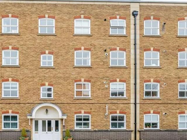 Leathermarket Court, Morocco Street, Bermondsey Village, London, SE1 3HT, United Kingdom | 2 bed apartment for rent #140657876 | Rentberry