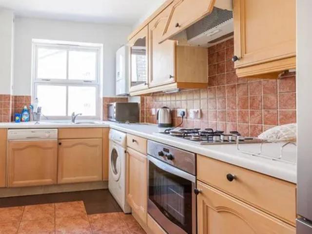 Leathermarket Court, Morocco Street, Bermondsey Village, London, SE1 3HT, United Kingdom | 3 bed apartment for rent #140658847 | Rentberry