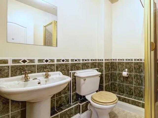 Leathermarket Court, Bermondsey Village, London, SE1 3ES, United Kingdom | 3 bed house for rent #167615782 | Rentberry
