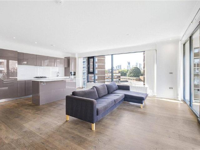 Leathermarket Street, London, SE1 3 bed apartment to rent £3,600 pcm £831 pw