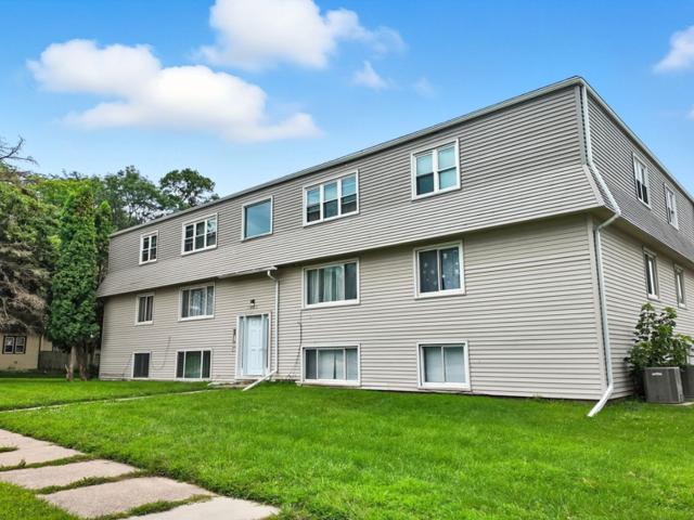 Leavitt Park Apartments Building 1024