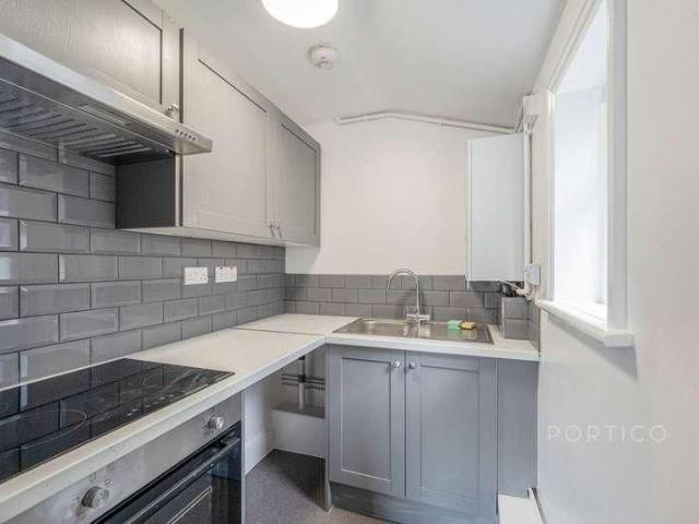 Lea Bridge Road, Leyton, London, E10