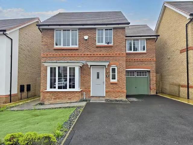 Lea Hall Green, Birmingham B20 4 bed detached house to rent.
