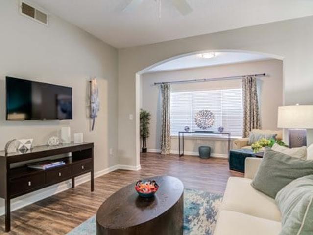 Lea Woodstock Three Bedroom w Sunroom