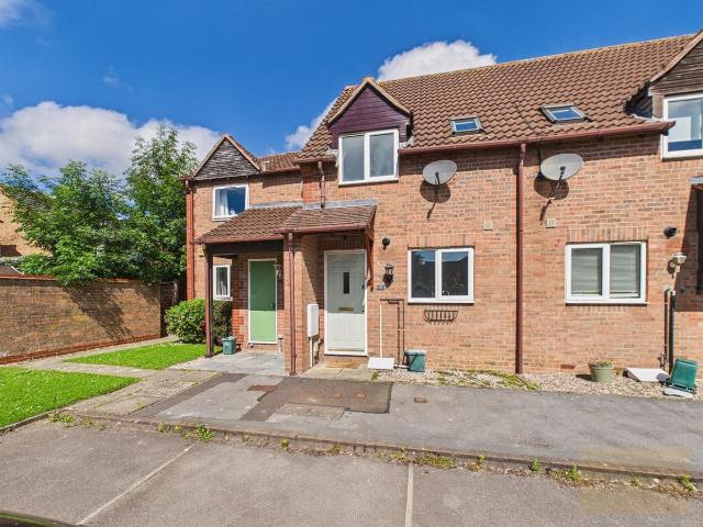 Leacey Mews, Gloucester GL3, 2 bed terraced house to rent, £1,100 pcm | PrimeLocation