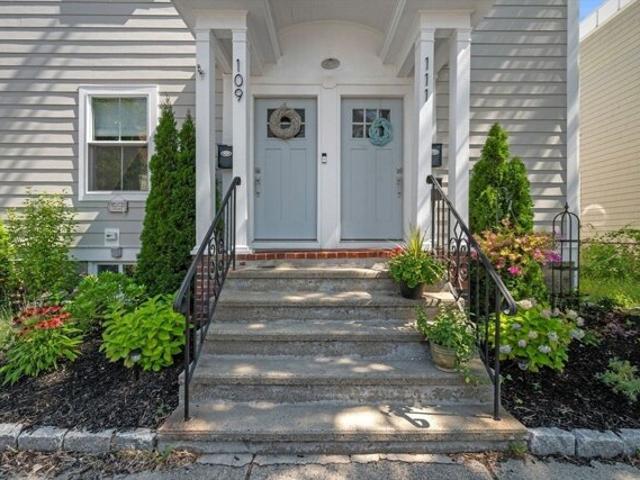 Leach St Unit,salem, Condo For Sale