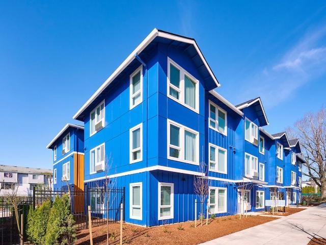 Lead Generator 3 Bedroom Apartment for Rent at 115 Ne 146th Ave, Portland, OR 97230 Hazelwood