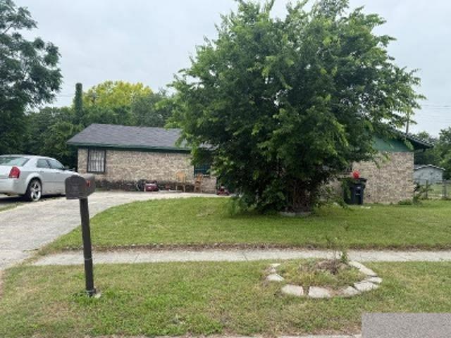 Leader Dr