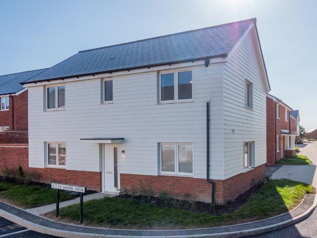 Leaf Living At The Gateway, Bexhill On Sea TN40, Bexhill, East Sussex, 3 bed detached house to rent, £1,800 pcm | PrimeLocation