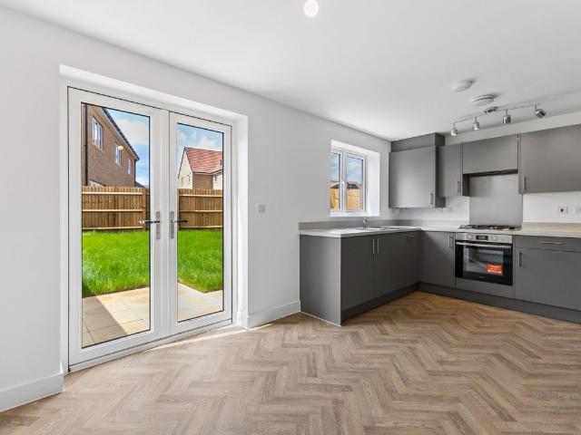 Leaf Living At The Gateway, Bexhill TN40, 2Qf, 3 bed semi detached house to rent, £1,575 pcm | PrimeLocation