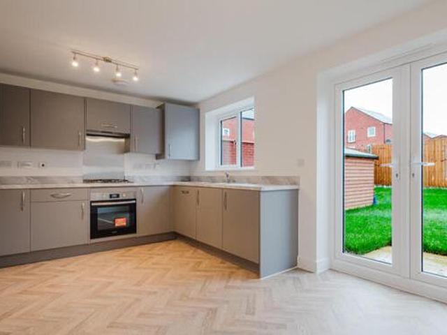 Leaf Living At Western Gate, Northampton, 3 Bedroom Semi detached