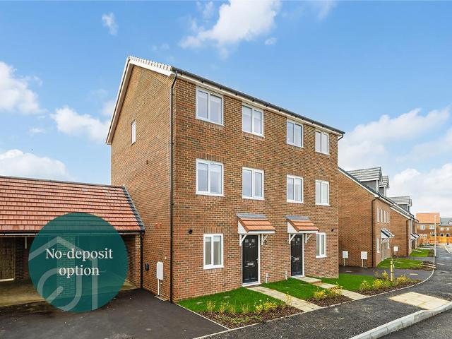 Leaf Living at Westwood Point. 3 bed semi detached house to rent £1,735 pcm £400 pw
