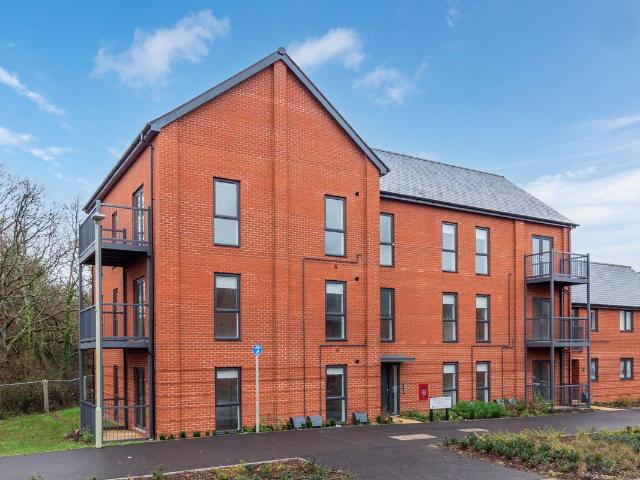 Leaf Living At Whiteley Meadows SO30, 2Lj, 2 bed flat to rent, £1,450 pcm | PrimeLocation