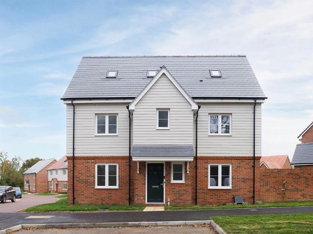Leaf Living At Albany Park, Church Crookham, Fleet GU52, 0As, 5 bed detached house to rent, £2,925 pcm | PrimeLocation