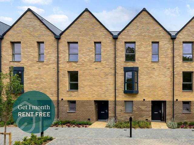 Leaf Living at Beckley Place, Oxford. 4 bed terraced house to rent £2,850 pcm £658 pw