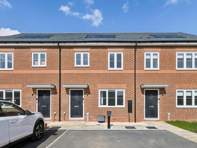 Leaf Living at Bollin Grange. 3 bed terraced house to rent £1,550 pcm £358 pw