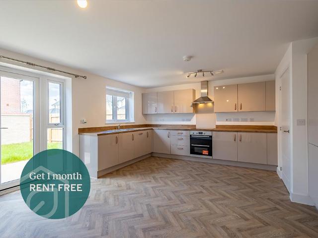 Leaf Living at Great Haddon Wood. 5 bed semi detached house to rent £1,850 pcm £427 pw