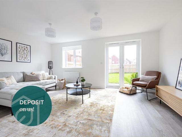 Leaf Living at Great Oldbury. 2 bed terraced house to rent £1,485 pcm £343 pw