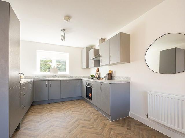 Leaf Living At Rushlake Meadows, Willingdon BN20, 9Bd, 2 bed flat to rent, £1,400 pcm | PrimeLocation
