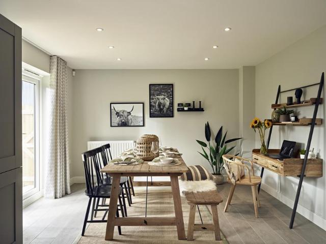 Leaf Living at Summerhill Gardens. 4 bed detached house to rent £1,825 pcm £421 pw