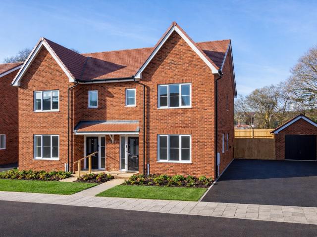 Leaf Living At Summerhill Gardens, Polegate, Hailsham BN27, 3Zb, 3 bed semi detached house to rent, £1,700 pcm | PrimeLocation