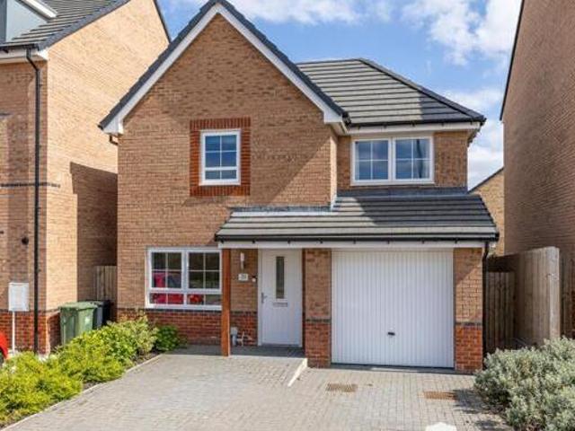 Leafcutter Way, Cleckheaton, 3 Bedroom Detached