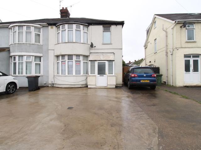 Leagrave Road, Luton LU3, 3 bed semi detached house to rent, £1,650 pcm | PrimeLocation