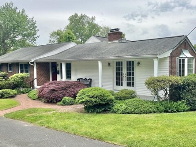 Leahey Ave, South Hadley, Home For Sale