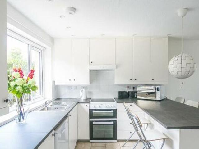 Leahurst Crescent, Harborne, 5 Bedroom End