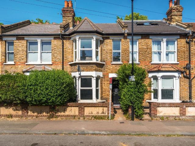 Leahurst Road, Hither Green, London SE13, 3 bed detached house to rent, £2,250 pcm | PrimeLocation