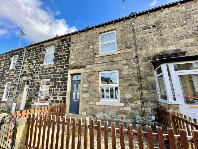 Leamington Road, Ilkley, West Yorkshire LS29, 2 bed terraced house to rent, £1,250 pcm | PrimeLocation