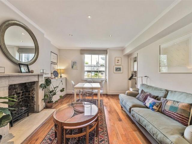 Leamington Road Villas, Notting Hill. 2 bed apartment to rent £3,575 pcm £825 pw