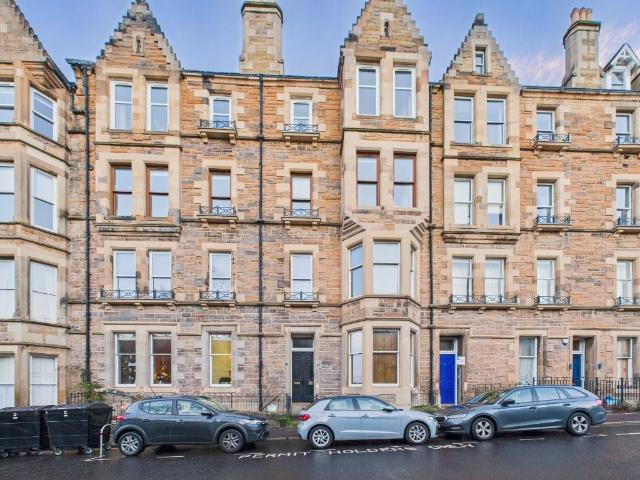 Leamington Terrace, Bruntsfield, Edinburgh EH10, 2 bed flat to rent, £1,550 pcm | PrimeLocation