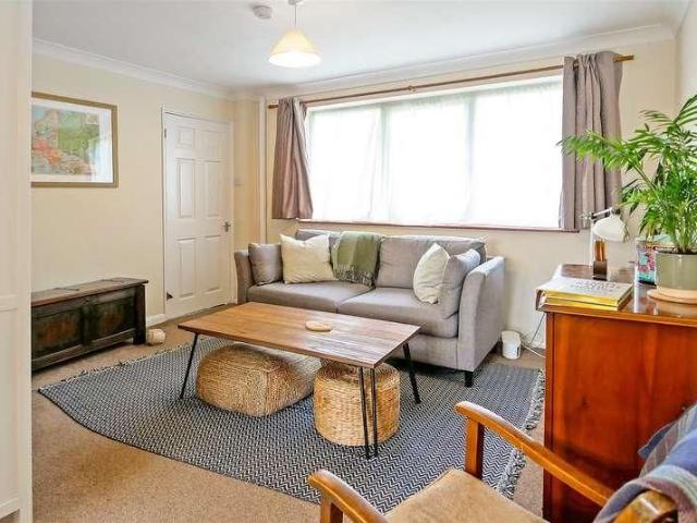 Leander Road, Bosham, PO18