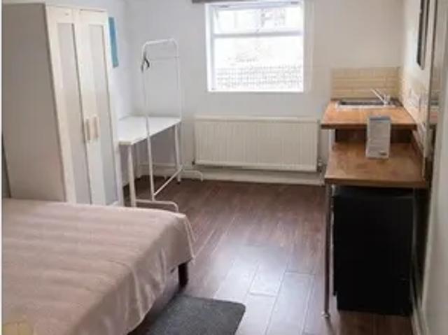 Leander Road, Lambeth, SW2 2LL, United Kingdom | Room for rent #166564882 | Rentberry