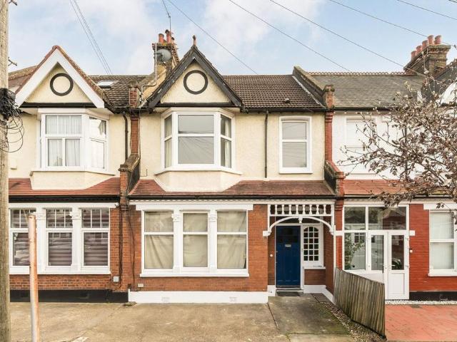 Leander Road, Thornton Heath 3 bed house to rent £2,550 pcm £588 pw