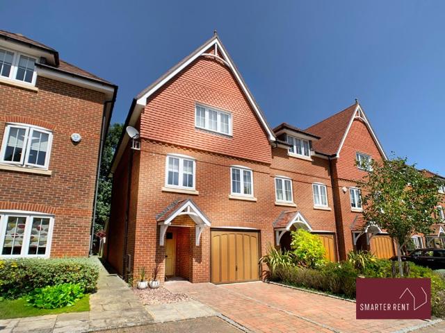 Leander Way, Maidenhead SL6, 3 bed semi detached house to rent, £5,040 pcm | PrimeLocation