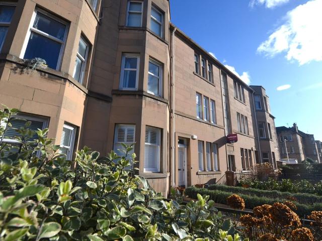 Learmonth Avenue, Comely Bank, Edinburgh EH4, 2 bed flat to rent, £1,700 pcm | PrimeLocation