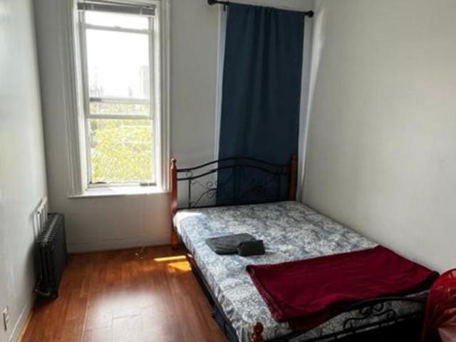 Lease Takeover Private Room Available in a 3B 1B