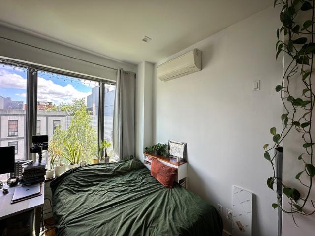 Lease takeover, Prime Bushwick 3BD / 1BATH