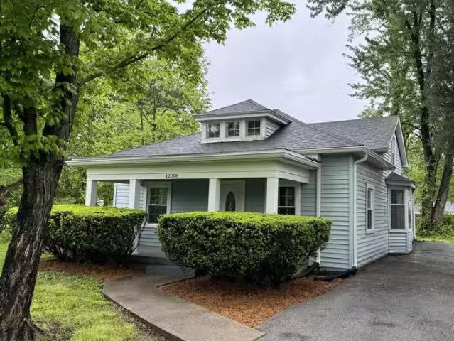LEASE WITH OPTION TO BUY/ CREDIT PROBLEMS OK! 12008 Old Henry.