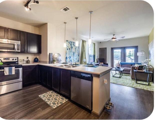 LEASE AVAILABLE Progress 910