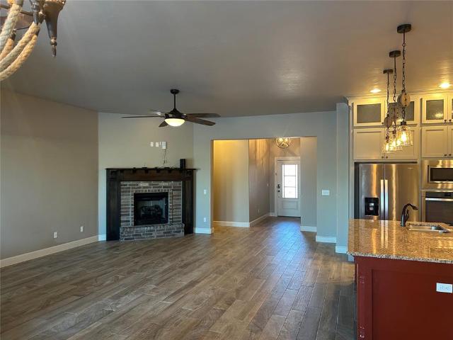 Lease: MLS #1149