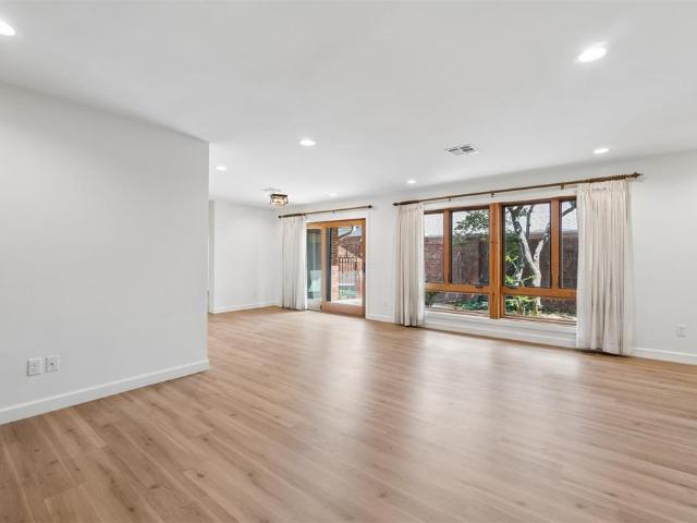 Lease: MLS #1223