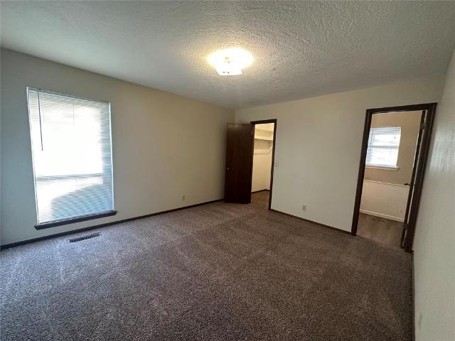 Lease: MLS #1235