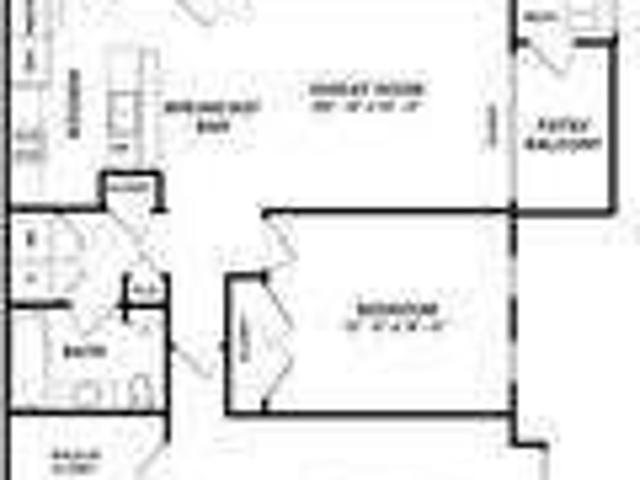 Lease Spacious 1+1. Approx 961 sf of Living Space!