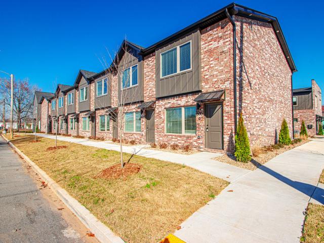 Leasing Now New Townhomes, North Little Rock Argenta Arts Area