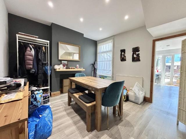 Lebanon Road, East Croydon 3 bed terraced house to rent £2,250 pcm £519 pw