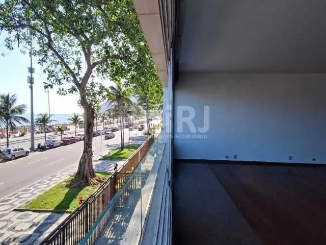 Leblon, delfim, posto 11, 4 quartos, 2 suites, 2 vagas, predio alto padrão