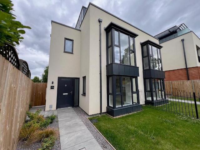 Leckhampton Road, Cheltenham 5 bed semi detached house to rent £3,500 pcm £808 pw